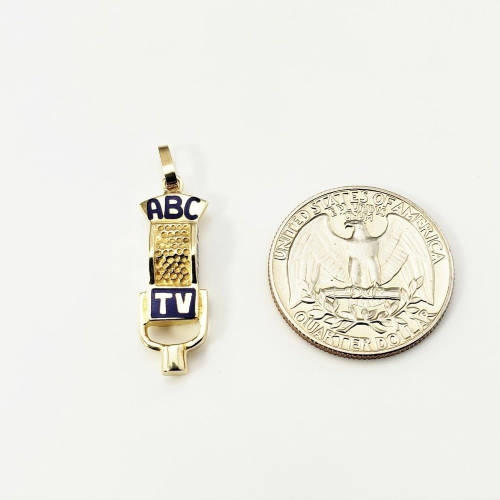 14k Yellow Gold Abc Tv Studio Microphone Charm - Gem